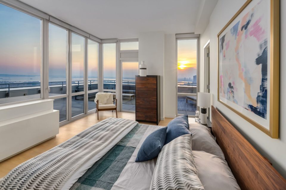 Brooklyn Apartments at the Hub